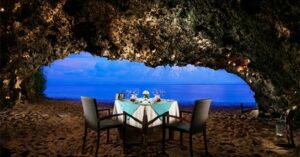 Five Over-the-Top Romantic Dining Experiences - Carefree Romantic Vacations